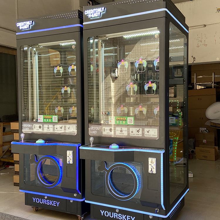 White Coin-Operated Key Master Arcade Machine - CoinGamesMachine